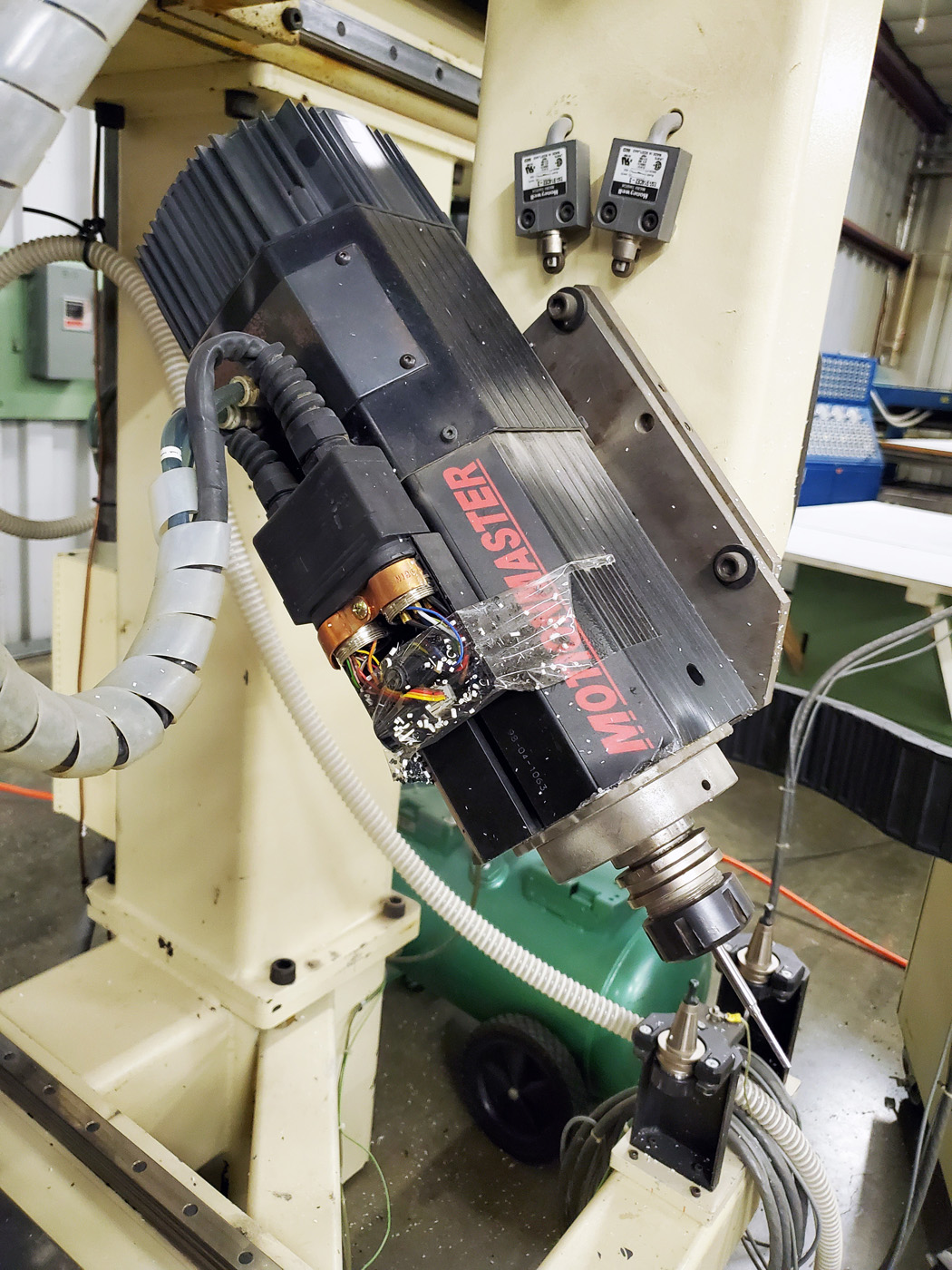 Motionmaster 5 Axis CNC Router 3x3 Table E590 [SOLD]