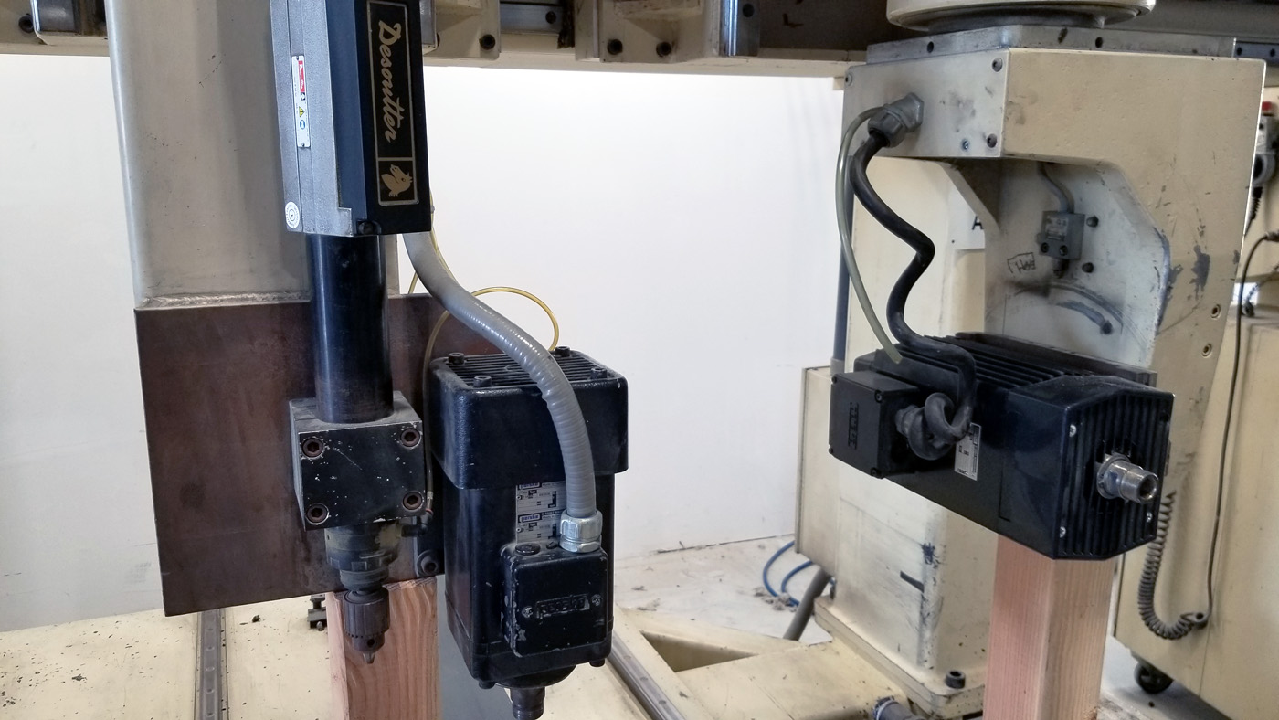 Motionmaster 5 Axis CNC Router Dual 5x5 Table E599 [SOLD]
